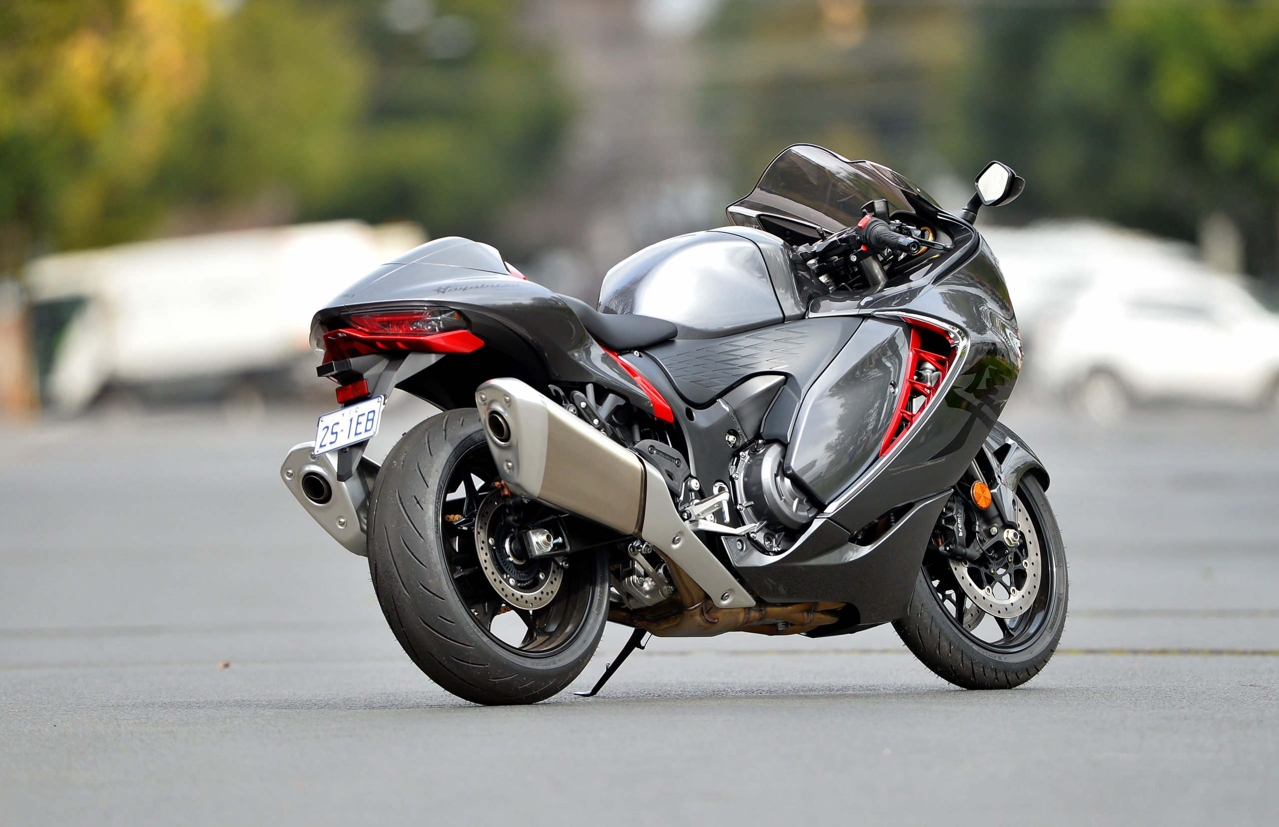 SUZUKI GSX1300RR HYABUSA - TwoWheels
