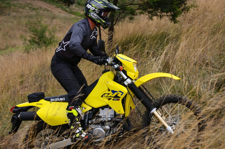 SUZUKI DRZ400E - TwoWheels