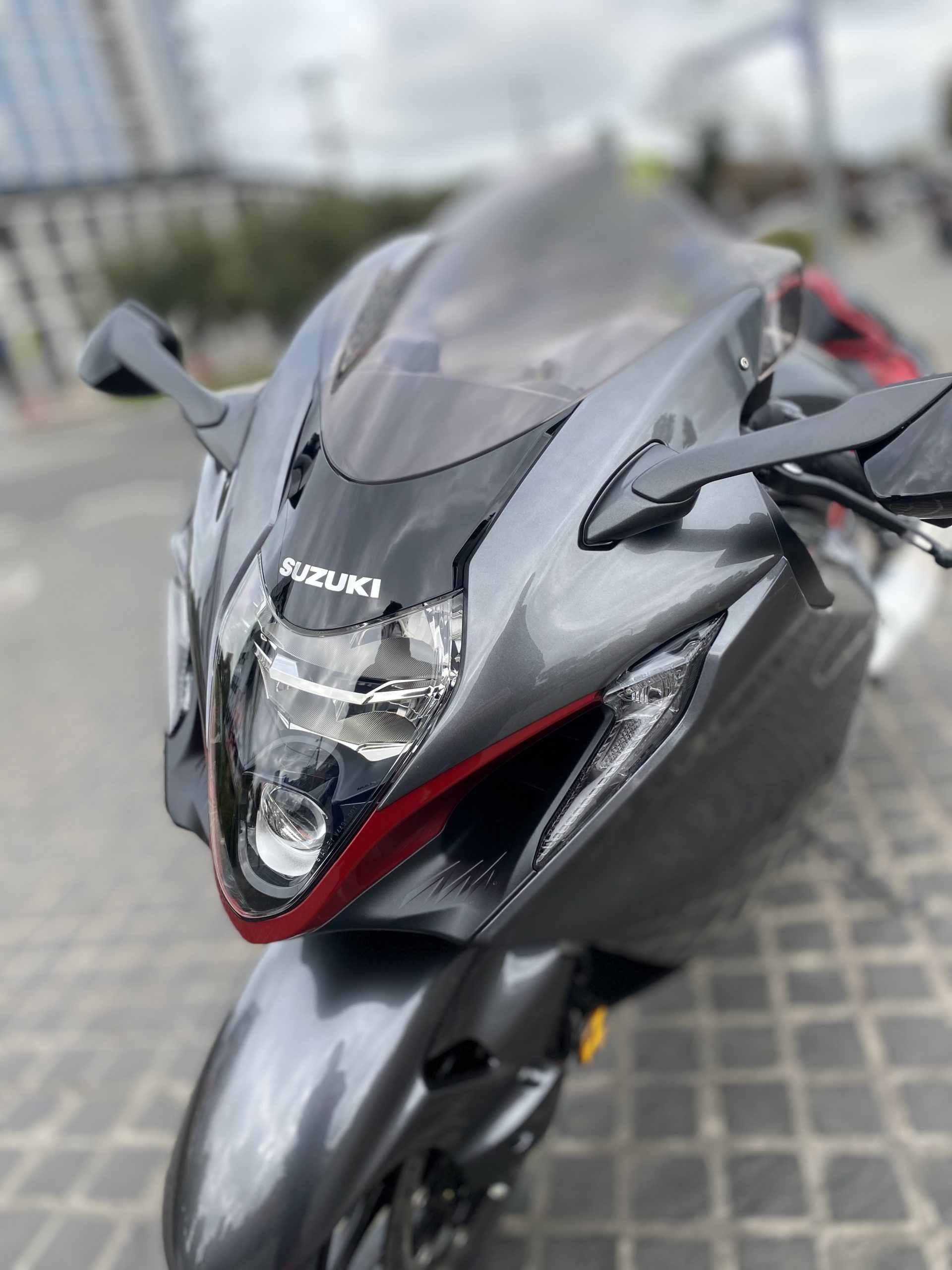 SUZUKI GSX1300RR HYABUSA - TwoWheels
